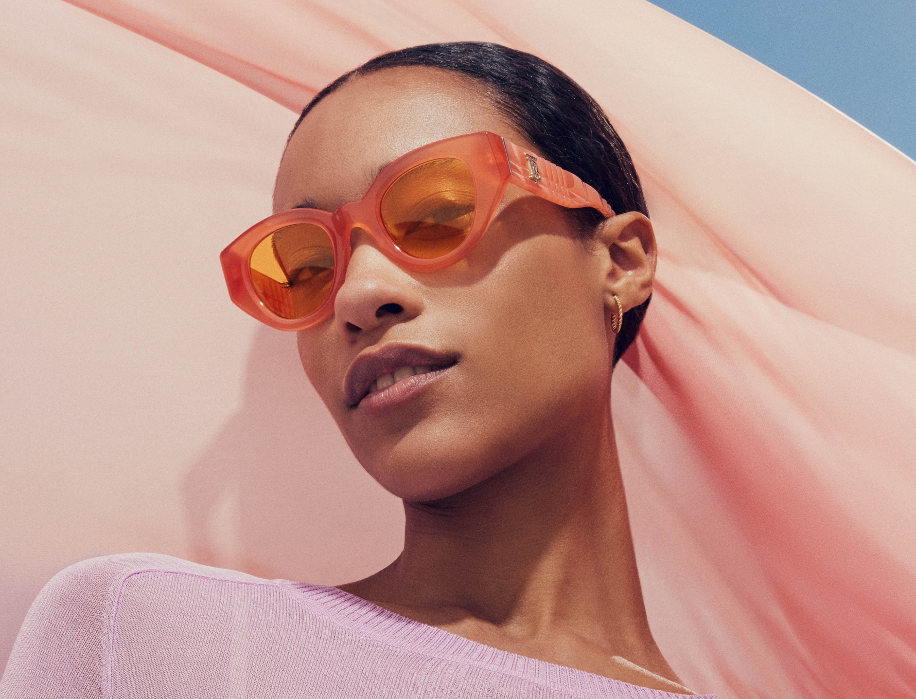 Spring-Summer Sunglasses Trends for Women | Sunglass Hut